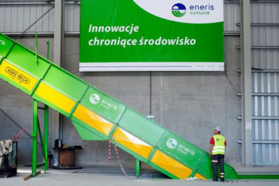 ENERIS przekształca tworzywa sztuczne w paliwo